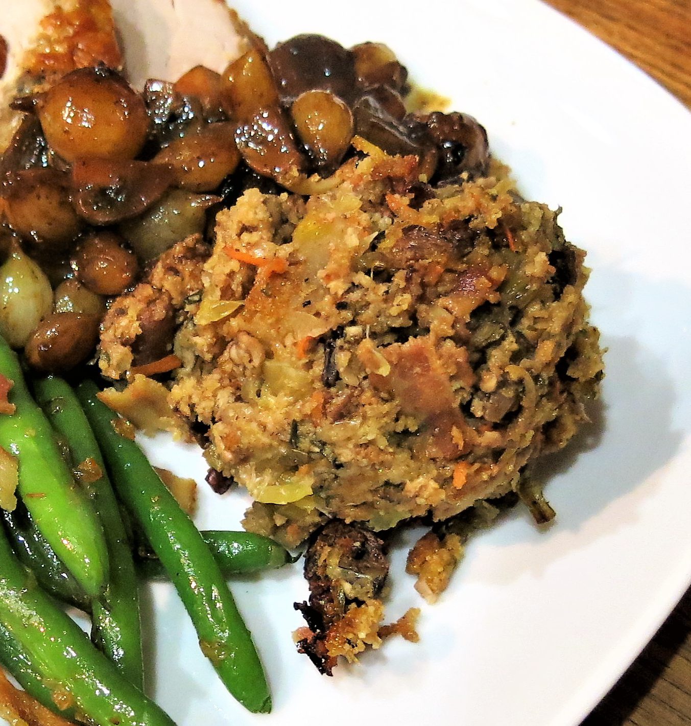 Apple-Cranberry Cornbread Dressing | Goddess Cooks