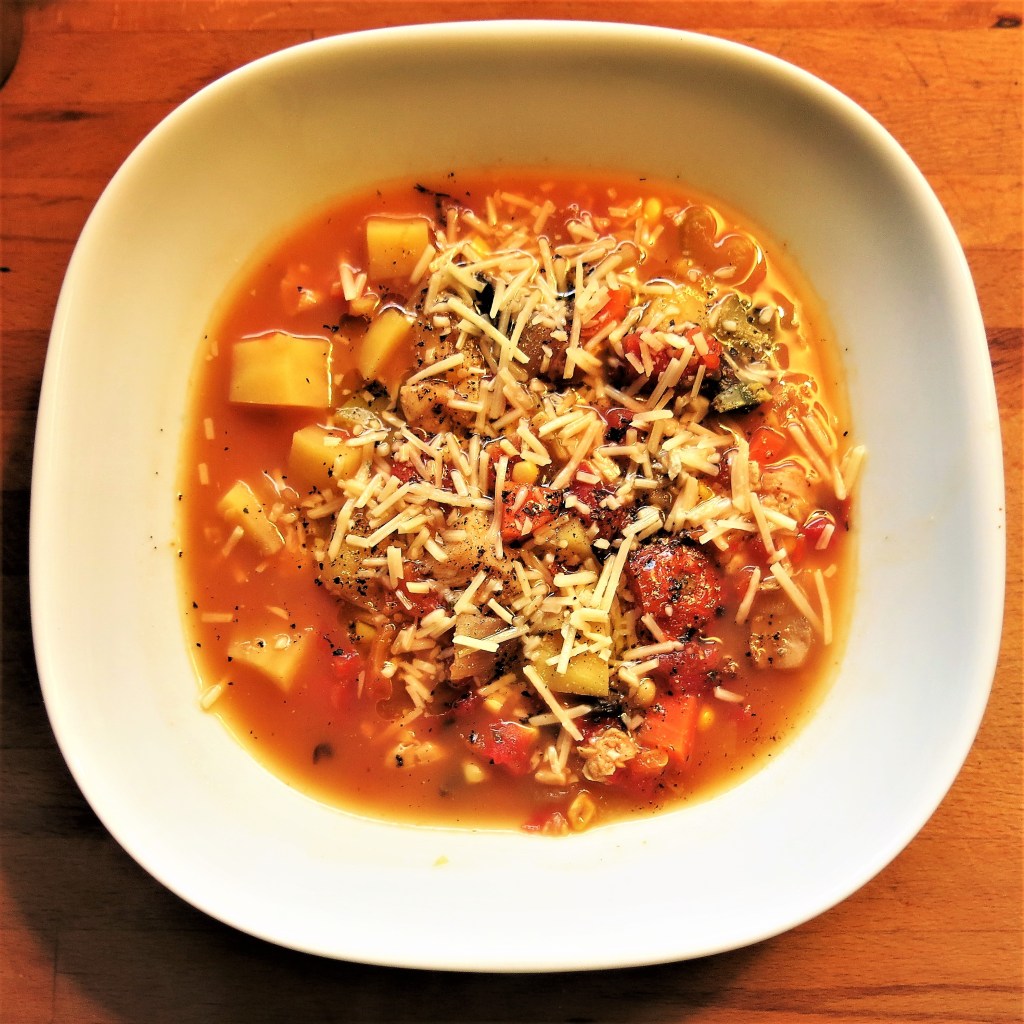 Manhattan-Style Clam Chowder with Tomatoes and Corn | Goddess Cooks